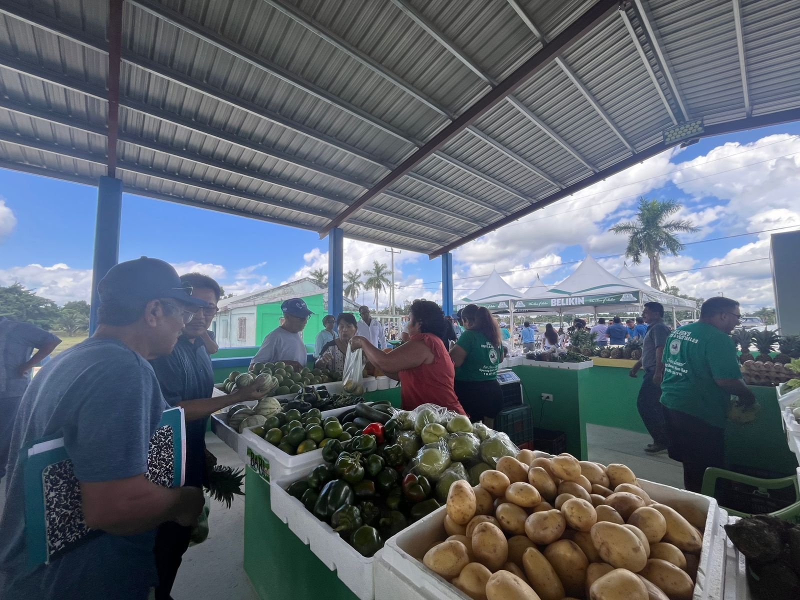 San Narciso Village Inaugurates First-Ever Community Market | BTB